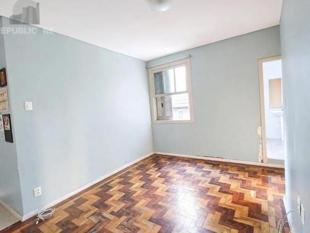 🔥  Apartamento Amplo à Venda na Borges de Medeiros – Oportunidade Única! 🔥