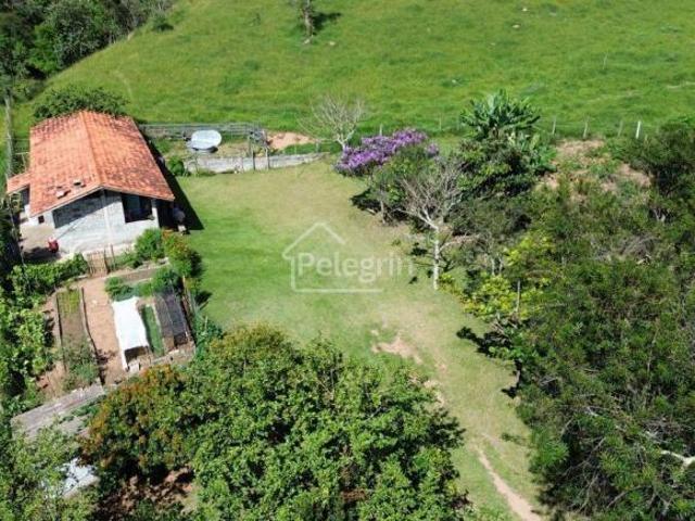 🌿  Chácara à Venda em Nazaré Paulista – Bairro Vicente Nunes 🌿