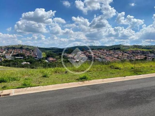 🌳  *Terreno à Venda no Condomínio Reserva Bellano* 🌳