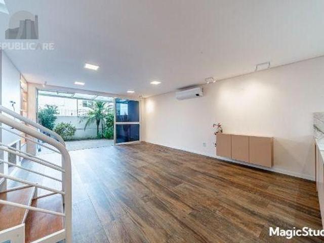 🏡  Casa em Condomínio na Tristeza | 3 Dormitórios, Suíte, Pátio e 2 Vagas