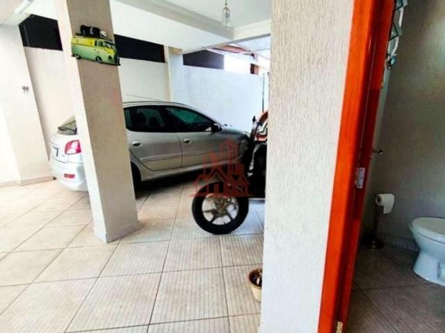 🏡  Casa moderna com vista para a mata em Cotia SP