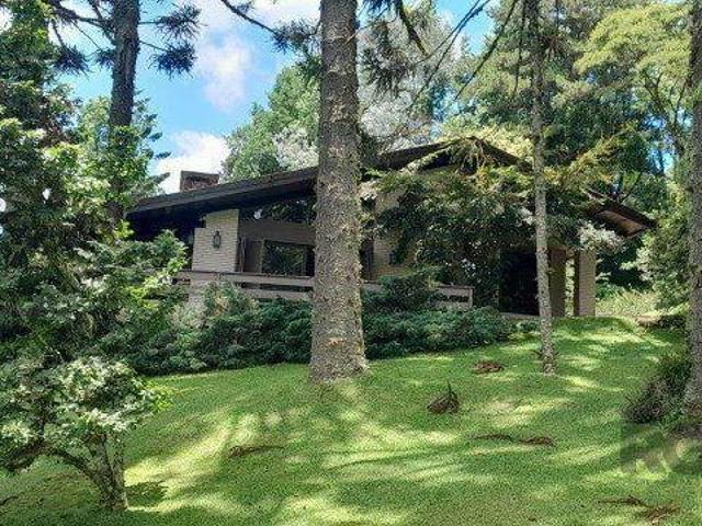 🏡  BELÍSSIMA CASA EM GRAMADO – JUNTO AO LAGO NEGRO 🌲 ✨