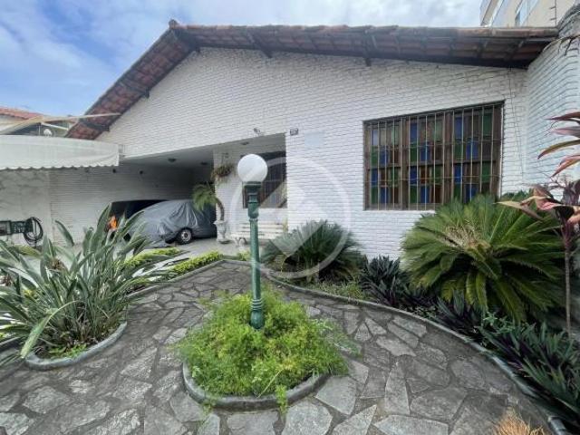 🏡  OPORTUNIDADE NA ÁREA NOBRE DO BAIRRO PLANALTO!