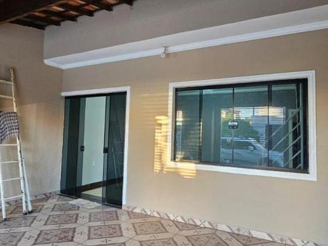 🏡  Sobrado Espaçoso à Venda no Jardins de Tatuí –