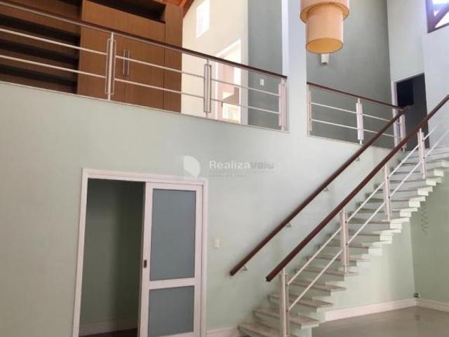 🏡  *Seu Refúgio de Luxo e Tranquilidade no Taubaté Village!* 🌟