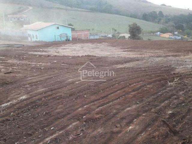 🏡  Terreno 2000m² em Piracaia – Próximo à Represa! 🌿