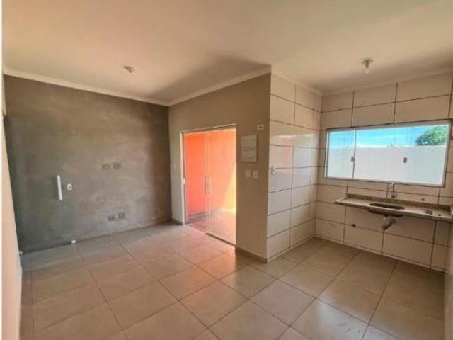 🏡  Última Oportunidade em Itanhaém! Casa com Suíte por R$ 309 Mil