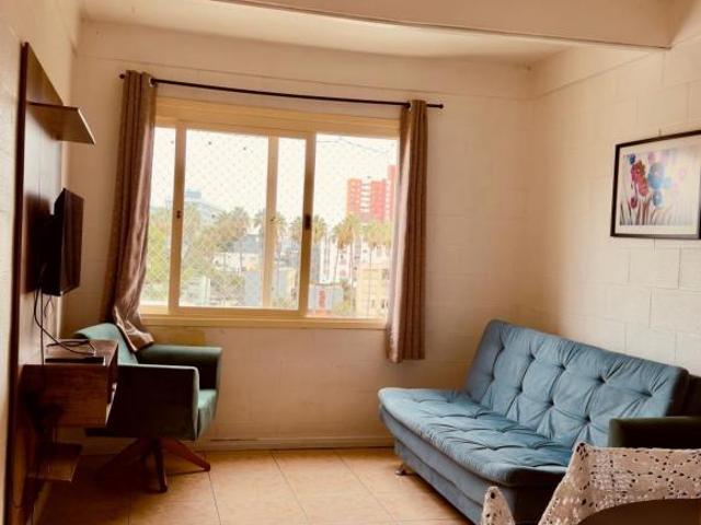 🏢  Apartamento à venda – Av. Princesa Isabel, Bairro Santana/POA