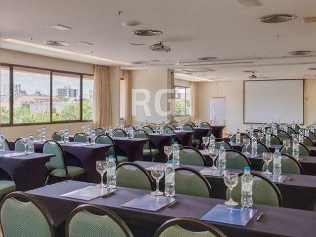🏢  Studio no Blue Tree Towers Millenium – 20º andar, na Borges,3120