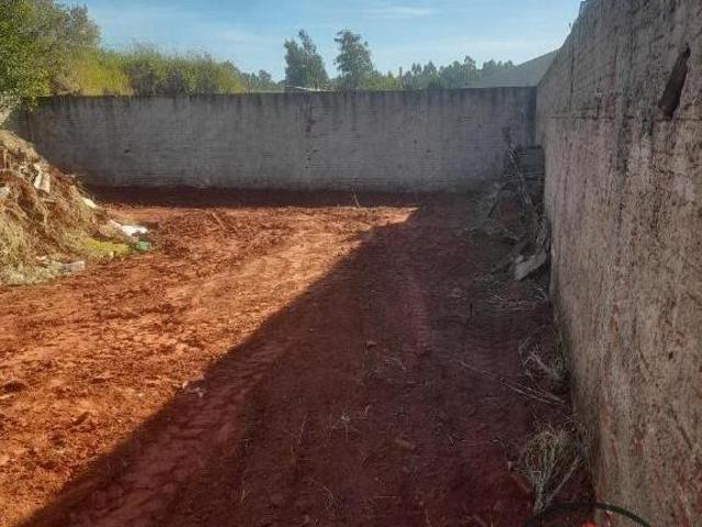 ✅  MEIO TERRENO DE 155m² NO JARDIM AMANDA EM MANDAGUAÇU!