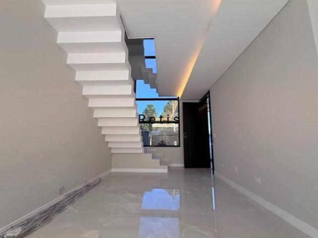 ✨  VIVA NO ENDEREÇO MAIS NOBRE DE PINHAIS — TRIPLEX EXCLUSIVO COM ACABAMENTOS PREMIUM