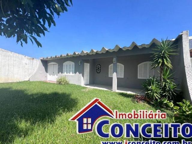 XC1011 Excelente residência em ótima localização no centro de Imbé