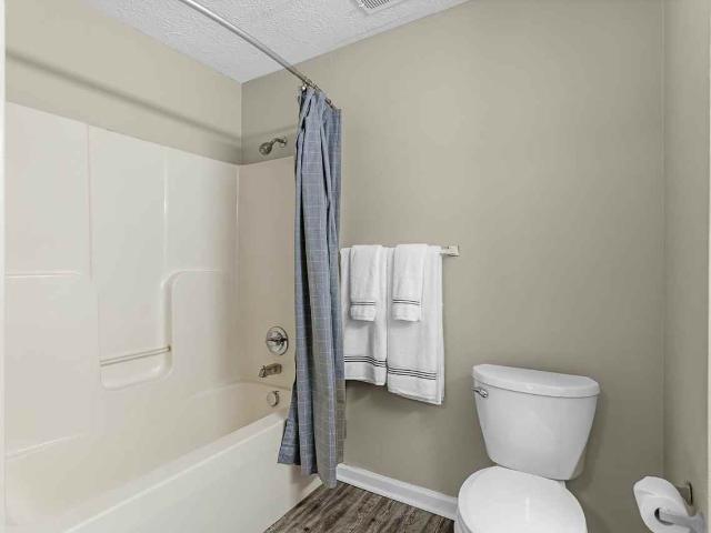 Xenia Trails 1 Bedroom Apartment for Rent at 1600 Clubhouse Dr, Xenia, OH 45385