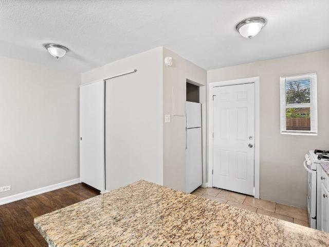 Xenia Apartments, LLC 2 Bedroom Apartment for Rent at 1577 1571, 1573, 1575, 1577 Xenia St, Denver, CO 80220 Montclair