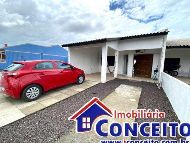 XG1023 Ótimo geminado com piscina localizado no Centro de Imbé