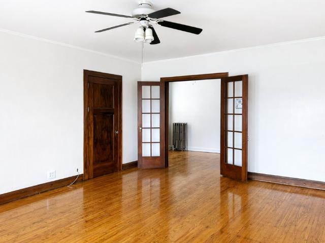 XL Classic Studio and One Bedrooms Available for Sept 1St Studio Apartment for Rent at 813 University Ave Se, Minneapolis, MN 55414 Marcy Holmes