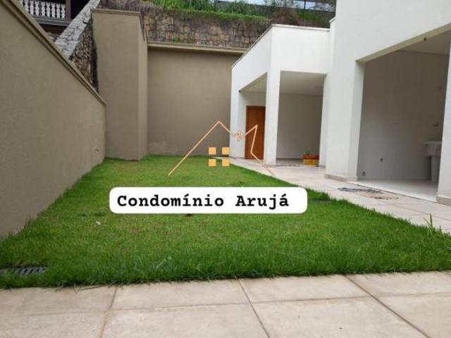 XSV10_ CASA BELÍSSIMO ACABAMENTO COND.HILLLS III ARUJA