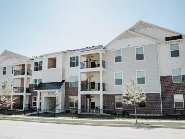 Y203 1787 North Exchange Park Road