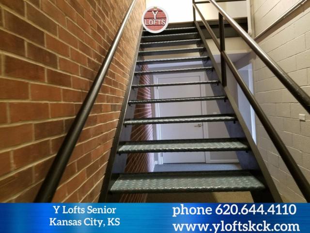 Y Lofts Senior 2 Bedroom Apartment for Rent at 900 N 8th St, Kansas City, KS 66101 Riverview