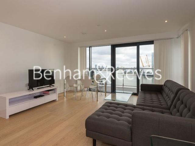 Yabsley Street, Canary Wharf E14, 3 bed flat to rent, £3,600 pcm | PrimeLocation