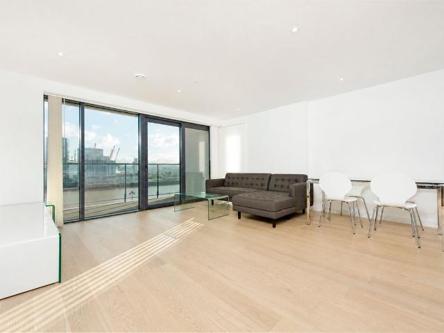 Yabsley Street, London E14, 3 bed flat to rent, £3,600 pcm | PrimeLocation