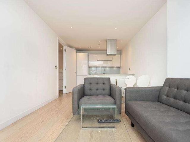 Yabsley Street, London, E14