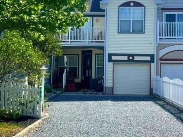 Yacht Club Dr, Ocean Pines, Condo For Sale