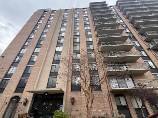 Yale Ave Apt 308