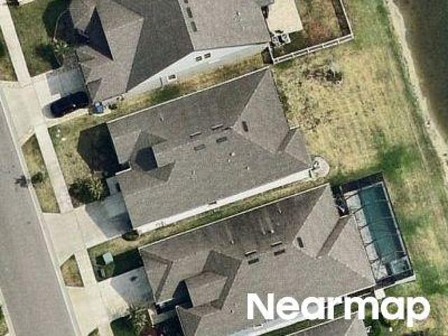 Yale Harbor Dr