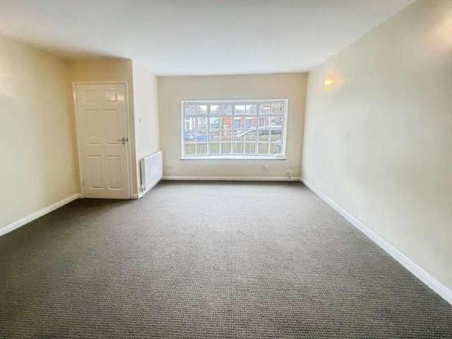 Yarborough Road, East Cowes, PO32