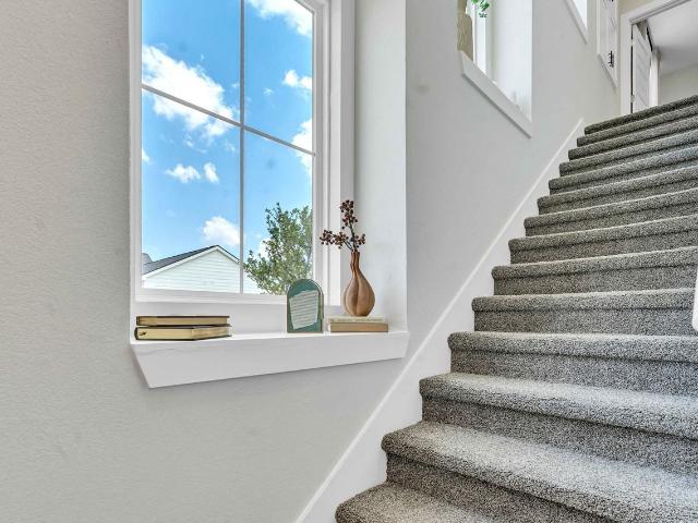 YardHomes® Parkside 2 Bedroom Apartment for Rent at 2850 N Bonnie Brae St, Denton, TX 76207