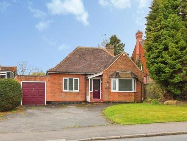 Yardley Park Road, Tonbridge, 2 Bedroom Bungalow