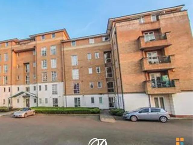 Yarlington Court, 1 Sparkford Gardens, London, N11 3GS, United Kingdom | 2 bed apartment for rent #124460848 | Rentberry