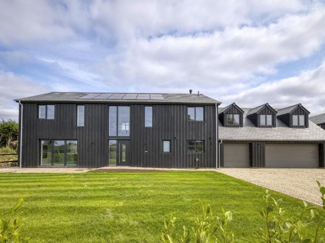 Yarlington, Wincanton, Somerset, BA9 4 bed detached house to rent £3,500 pcm £808 pw