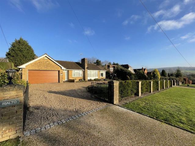 Yarm Way, Leatherhead KT222 KT22, 4 bed detached bungalow to rent, £3,500 pcm | PrimeLocation