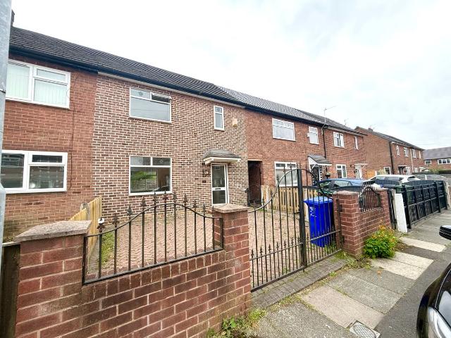 Yattendon Avenue, Manchester M23, 2 bed property to rent, £1,300 pcm | PrimeLocation