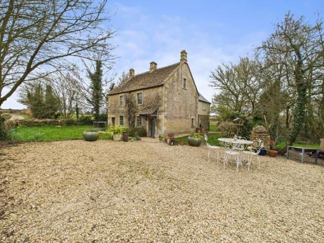 Yatton Keynell, Chippenham SN14, 5 bed cottage to rent, £2,500 pcm | PrimeLocation
