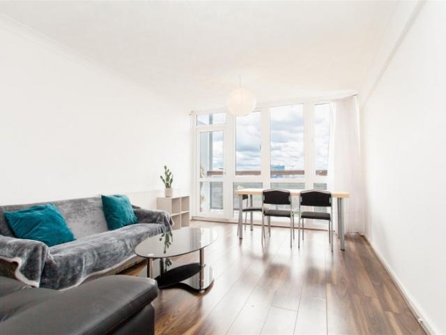 Yates House, Roberta Street, London, E2, 2 bedroom, Flat