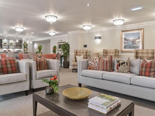 Yates Lodge, Farnborough, Hampshire