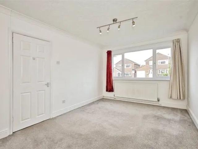 YEOVIL, BA21 5SR, Yeovil