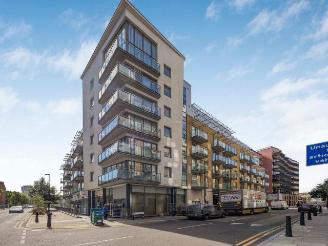 Yeo Street, London E3, Studio to rent, £1,600 pcm | PrimeLocation