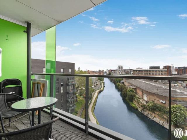 Yeoman Court, Tweed Walk, E14