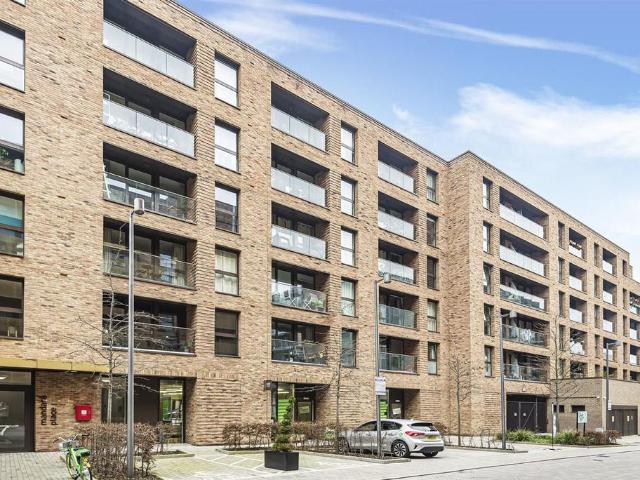 Yeoman Street, Deptford, SE8 2 bed apartment to rent £2,300 pcm £531 pw