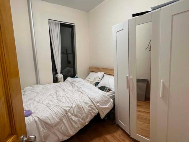 Year sublet room in 2bed apartment
