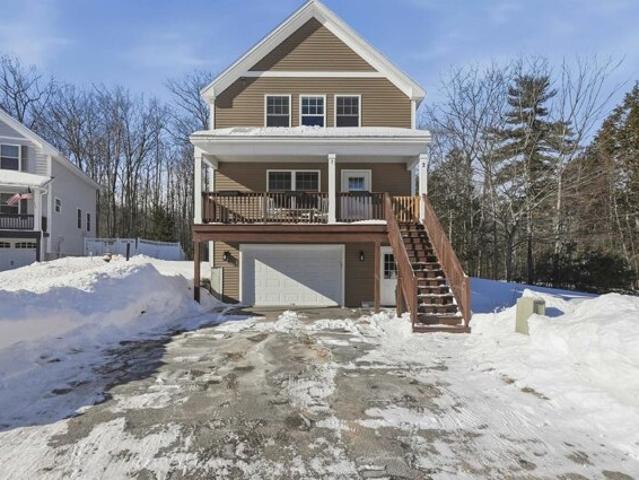 Yearling Dr Unit,barrington, Home For Sale