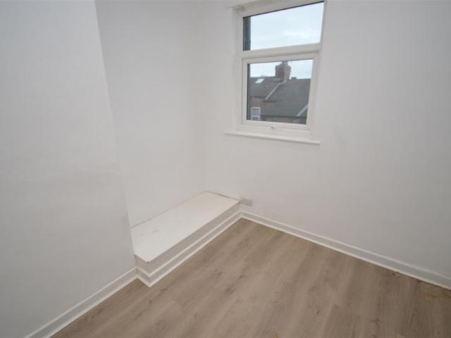 Yelverton Road, Birkenhead, CH42