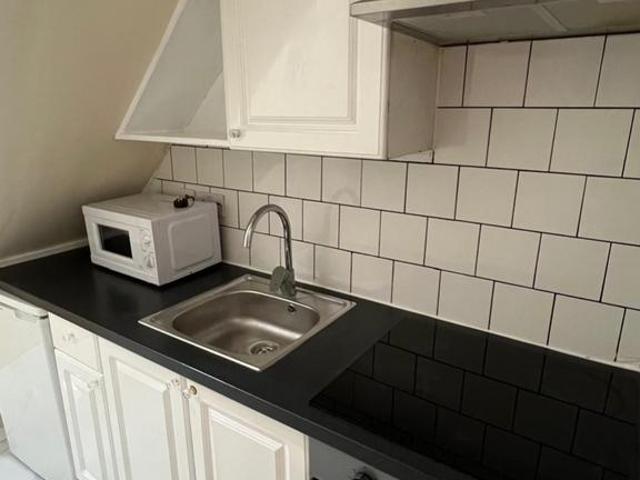 Yeldham Road, Flat B, London, W6 2 bed flat to rent £1,841 pcm £425 pw