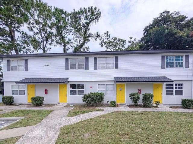 Yellow Pine Townhomes