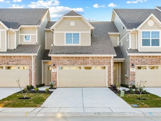 Yellowstone Plan Woodbridge Townhomes Community