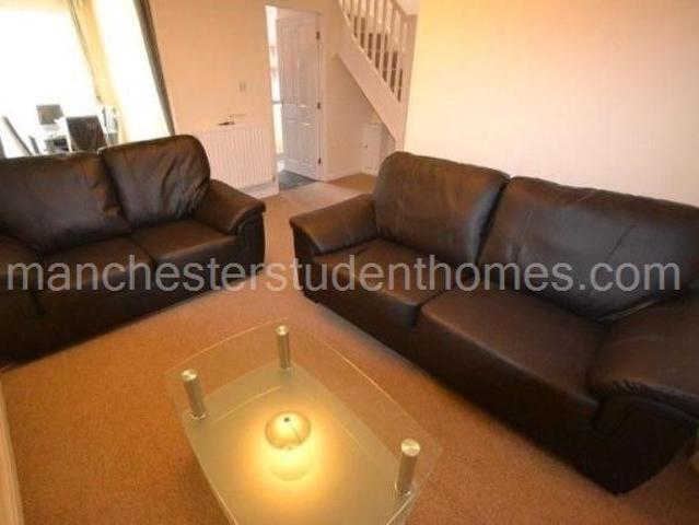 Yew Street, Manchester, M15 5RB
